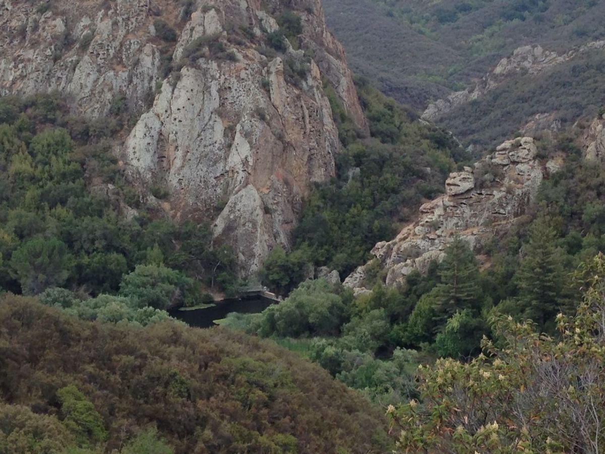 Cistern Trail to Century Lake – THE ANCIENT SOUTHWEST
