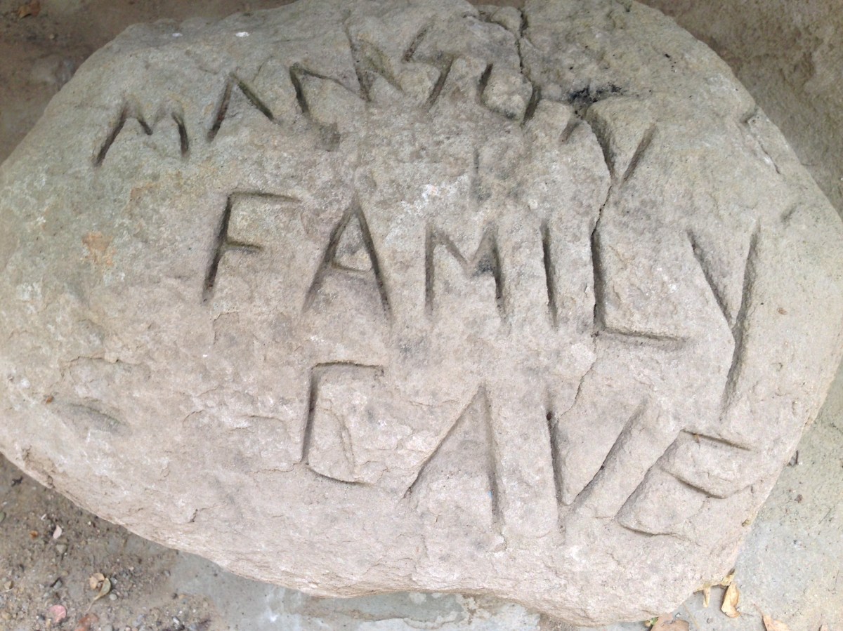 Manson Family Picture Cave – THE ANCIENT SOUTHWEST